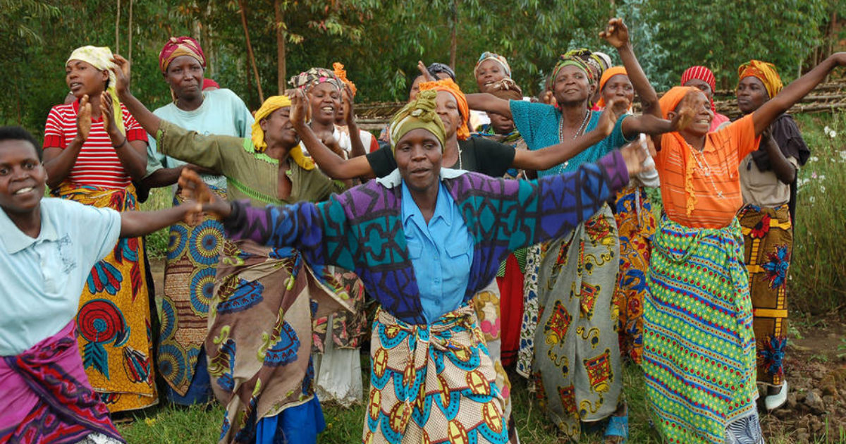 Norwegian People's Aid | Contact us