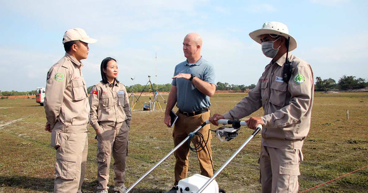 Norwegian People's Aid | Visit of Col. Eric Larsen, Director, USARPAC…